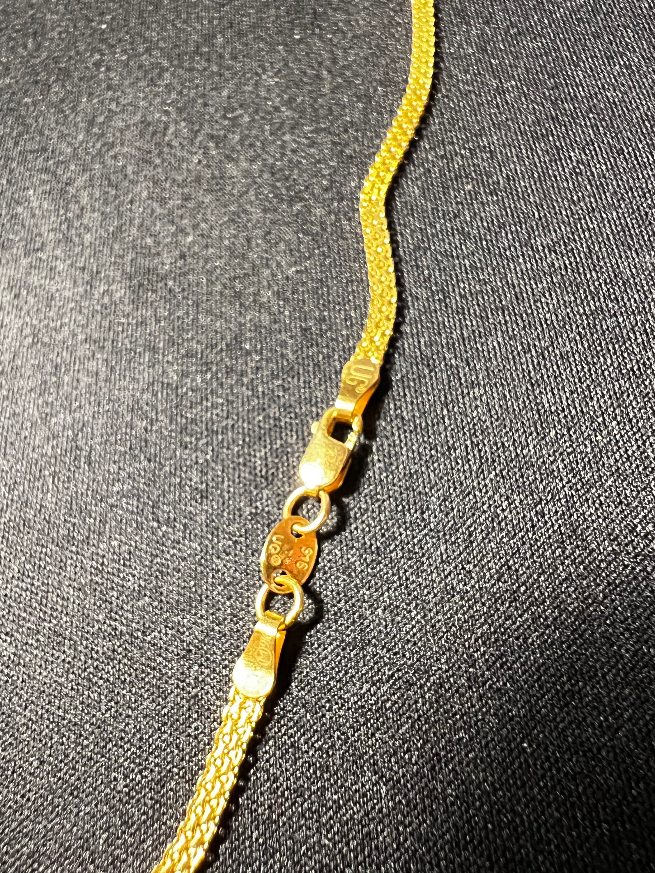 Luxurious Unisex 22K Gold Chain - 22 Inches - Timeless Elegance ...