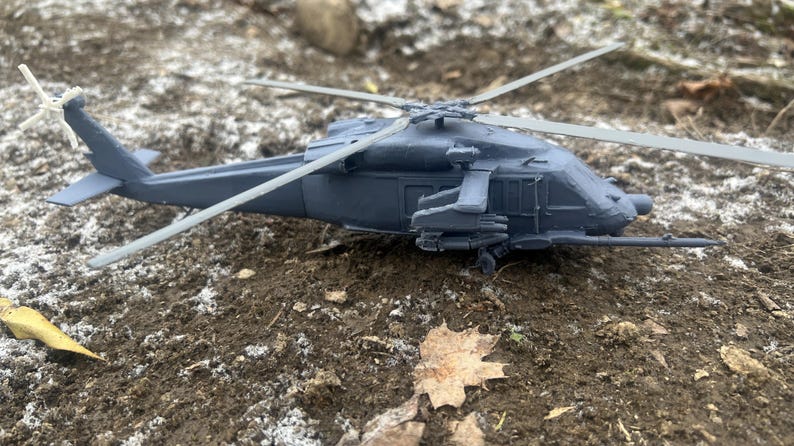 MH-60L DAP :direct Action Penetrator Helicopter Model for Tabletop ...