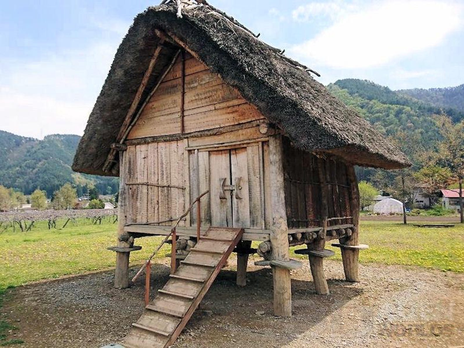 Samurai Farm Set: Miniature Farm Buildings and Accessories for ...