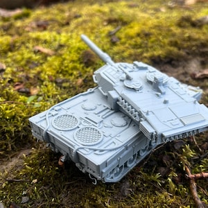 Detailed Leopard 2A7V Tank Model for Modern Warfare Enthusiasts ...