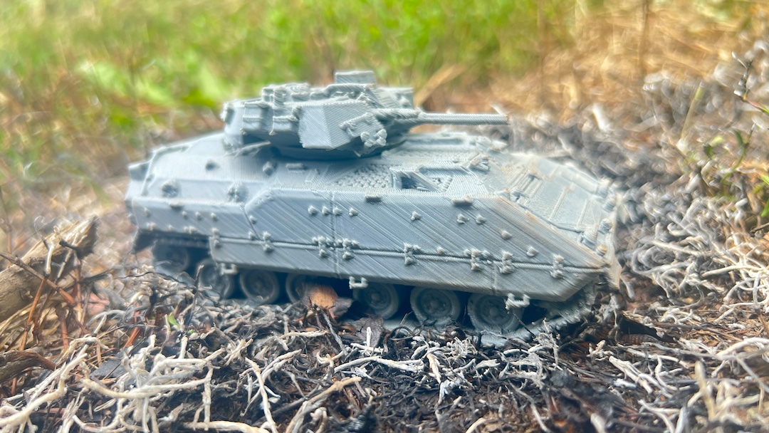 M3A1 Bradley Assault Vehicle, , Modern Warfare, Tabletop Terrain, WW2 ...