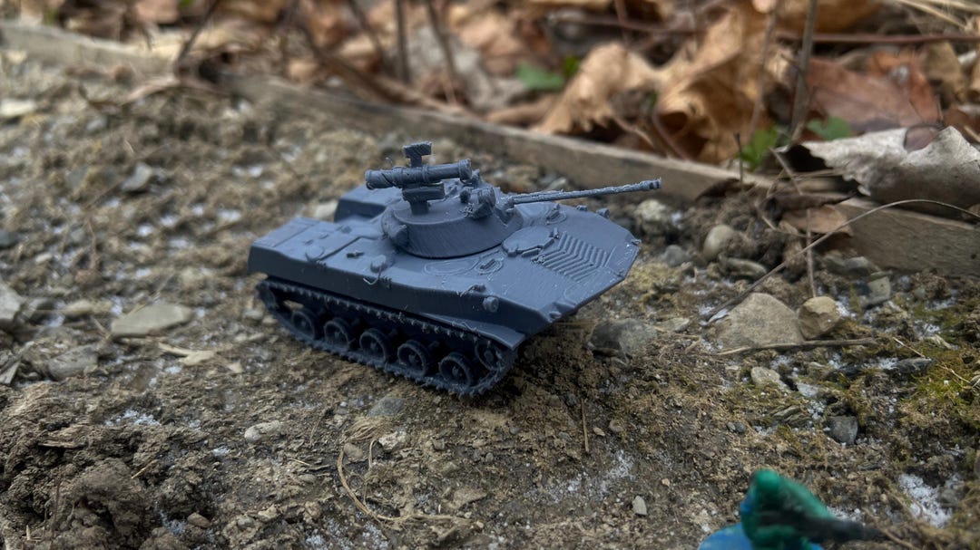 BMD-2M, Airborne Assault Tank, Cold War Tank, Cold War, Tank, Russian ...