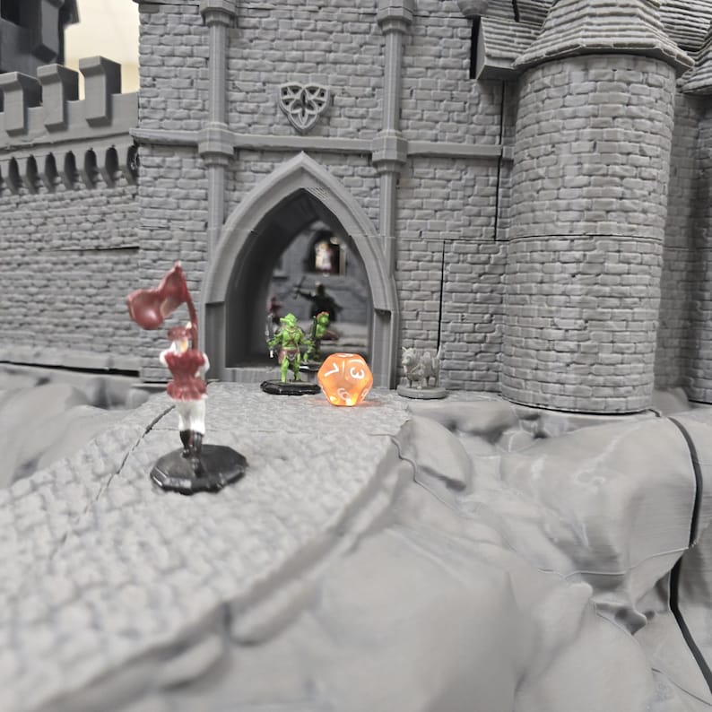 Castle Dracul-32mm, Curse of Strahd, Castle Terrain, Castle Complex ...