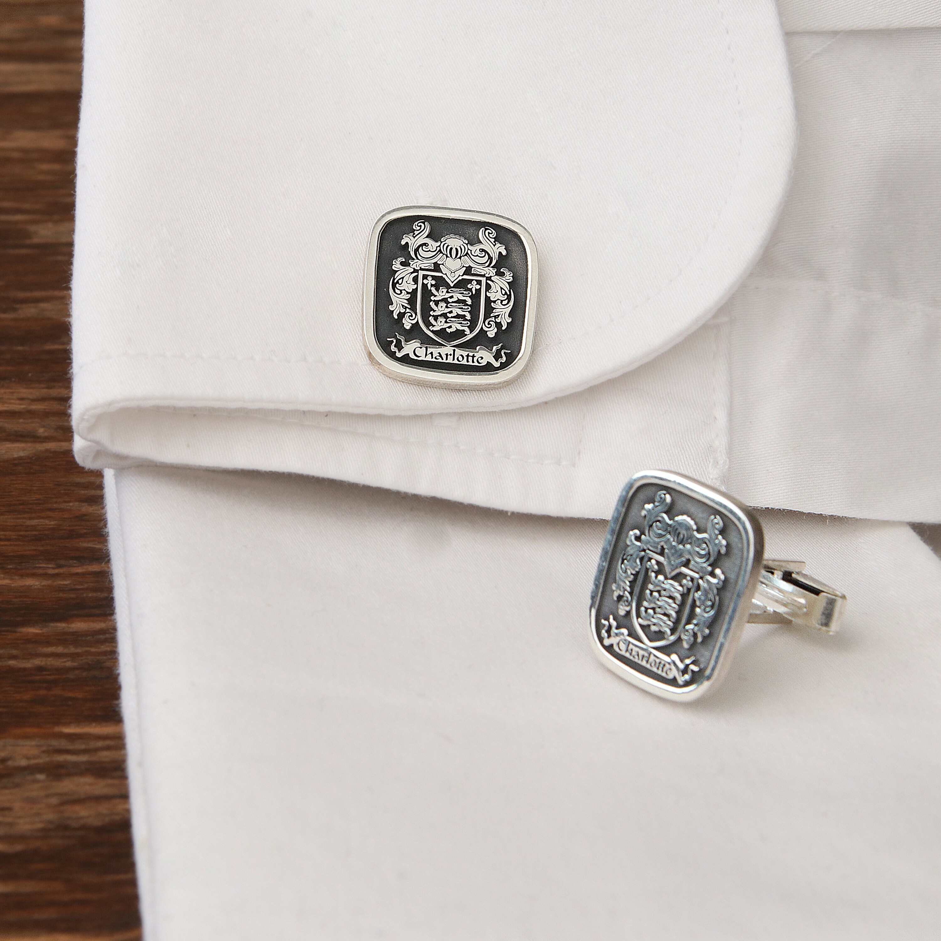 Custom Engraved Traditional Family Crest Cufflink - Etsy Ireland