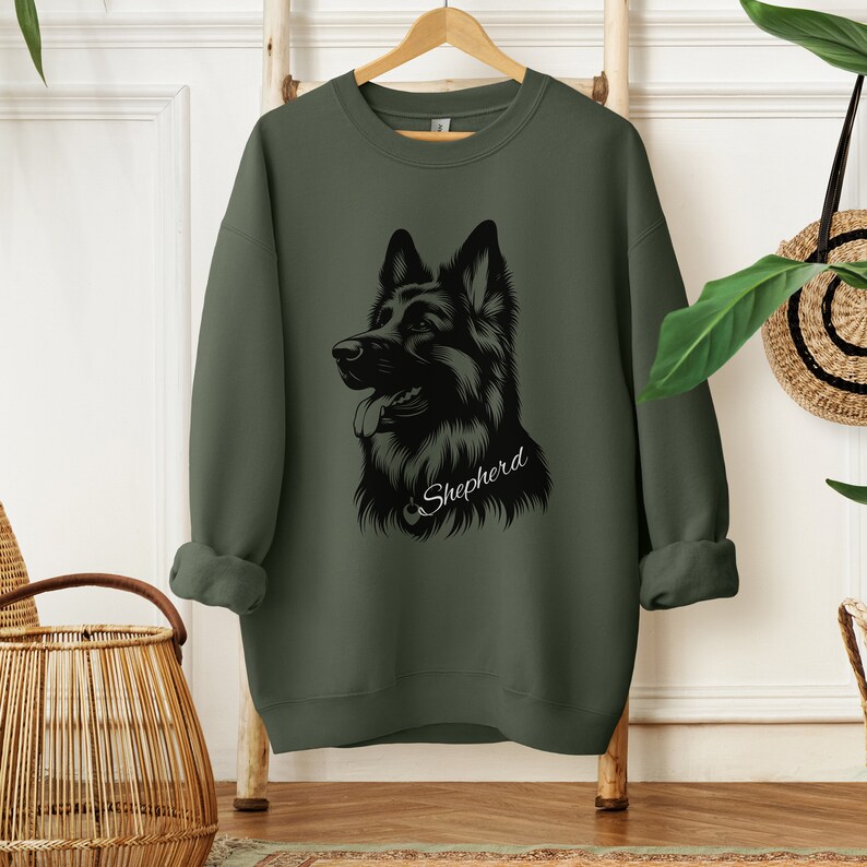Personalized German Shepherd Name Sweatshirt, Custom GSD Dog Name Shirt ...