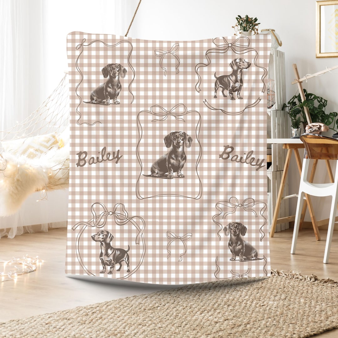 Dachshund Gingham Check Blanket, Weiner Personalized Name Dog Throw ...