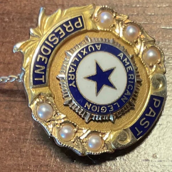 Past President Pin - Etsy