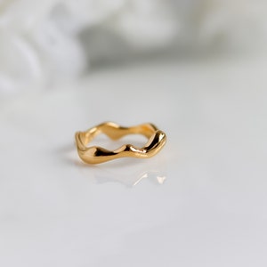 Wavey Ring I Wave Ring Curvy Ring Statement Ring Water Element Ring Twisted Ring Bridesmaid Gift ...