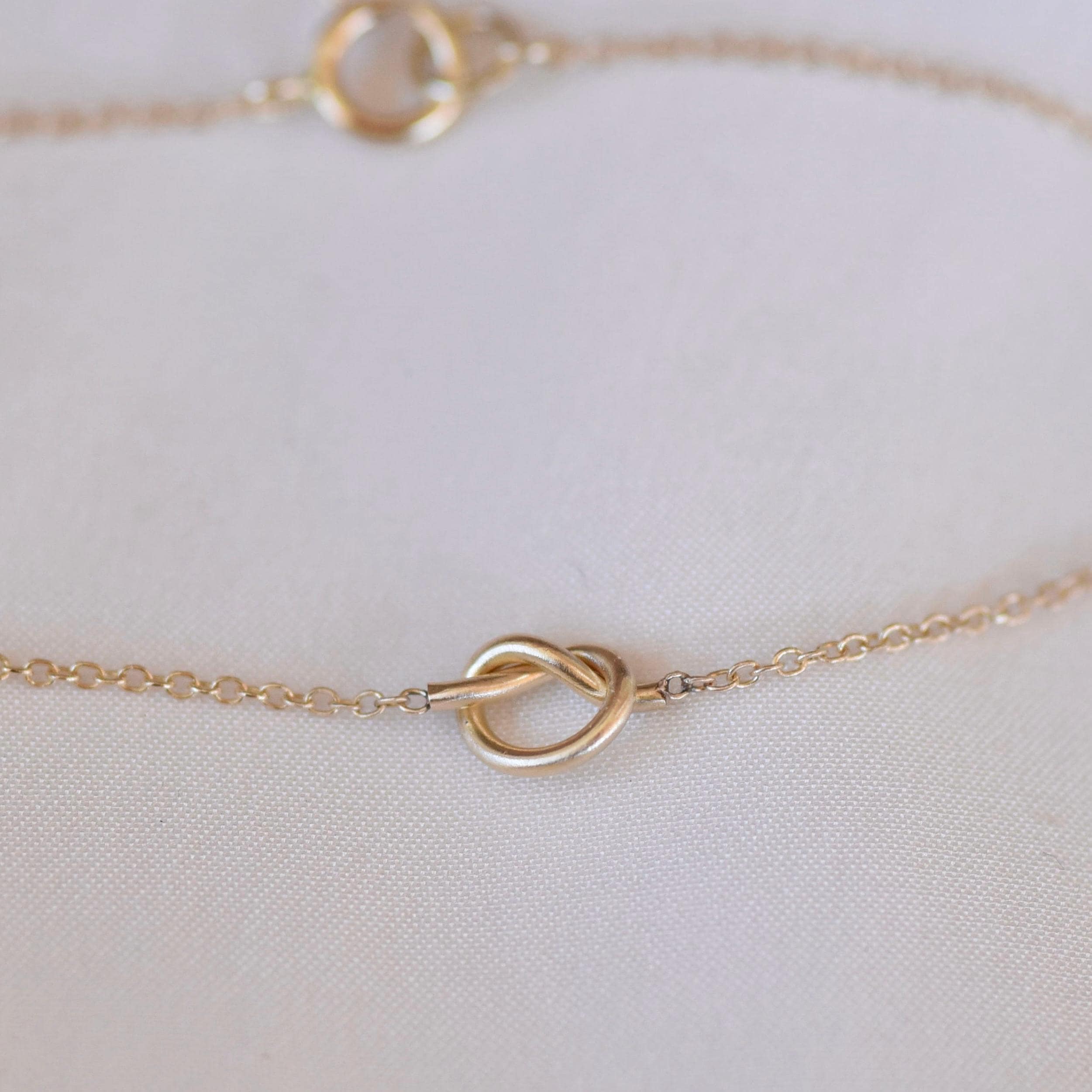 14k Solid Gold Knot Bracelet - 14K Solid Gold Tiny Knot Bracelet - Etsy