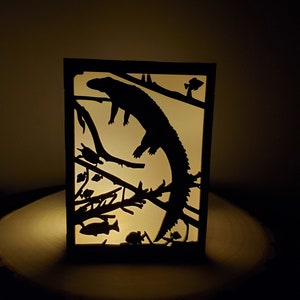 Wooden Night Light Box Swamp Scene Wooden LED Light Box Animal Shadow ...