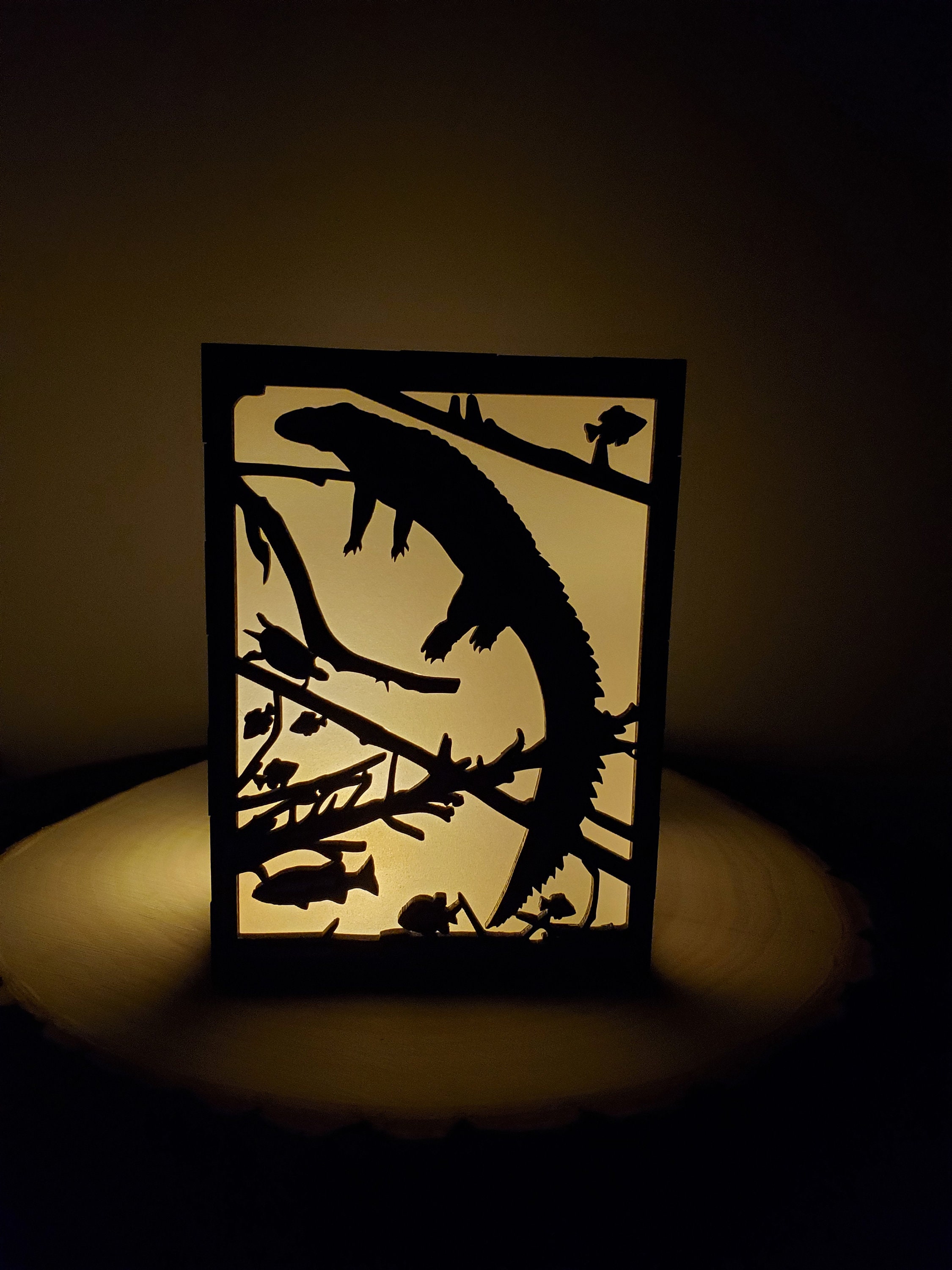 Wooden Night Light Box Swamp Scene Wooden LED Light Box Animal Shadow ...