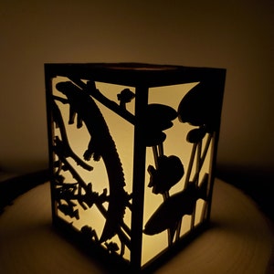 Wooden Night Light Box Swamp Scene Wooden LED Light Box Animal Shadow ...