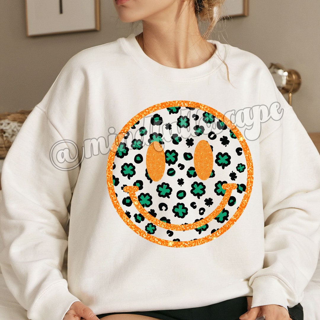 Clover Smiley PNG, St Patricks Smiley Face Shirt , Shamrock Smiley Face ...