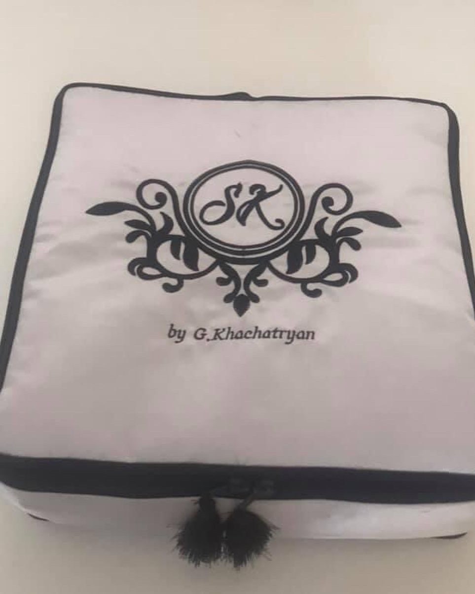 Personalized Wedding Bedding Set of 8,custom Name Mr. Mrs. Crystal ...