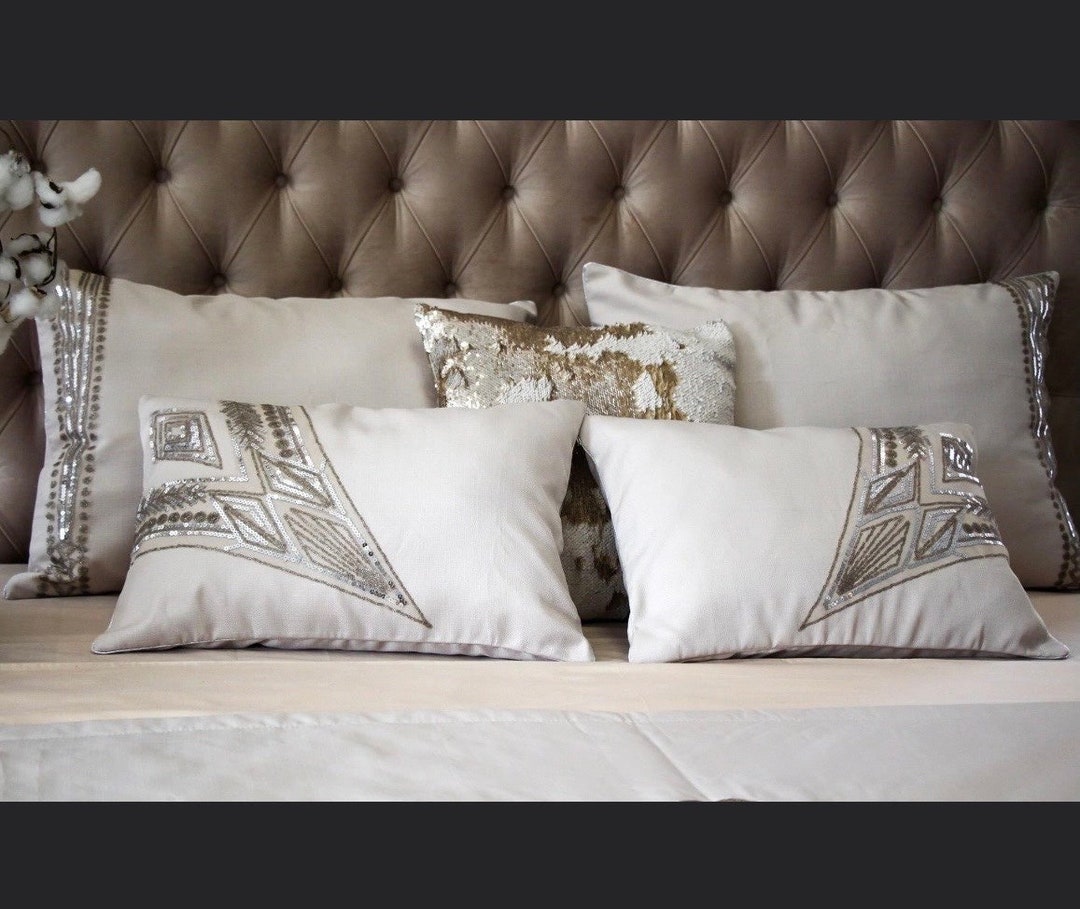 Luxury Bed Runner, Designer Linen Bed Runner, Beige Embroidered Bed ...
