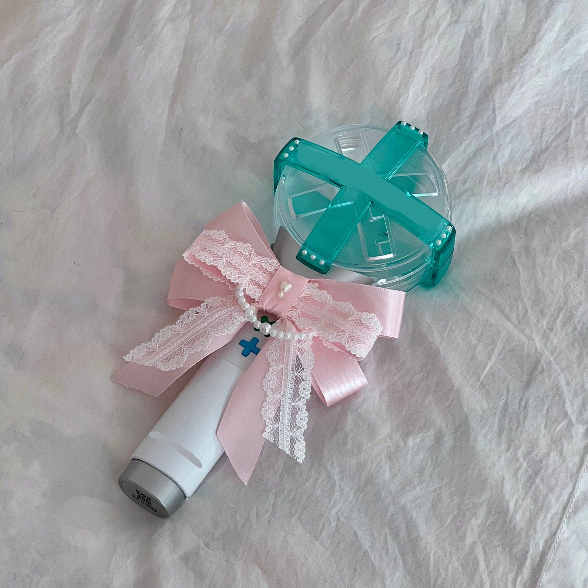 CUSTOM K-pop Lightstick Bow - Etsy