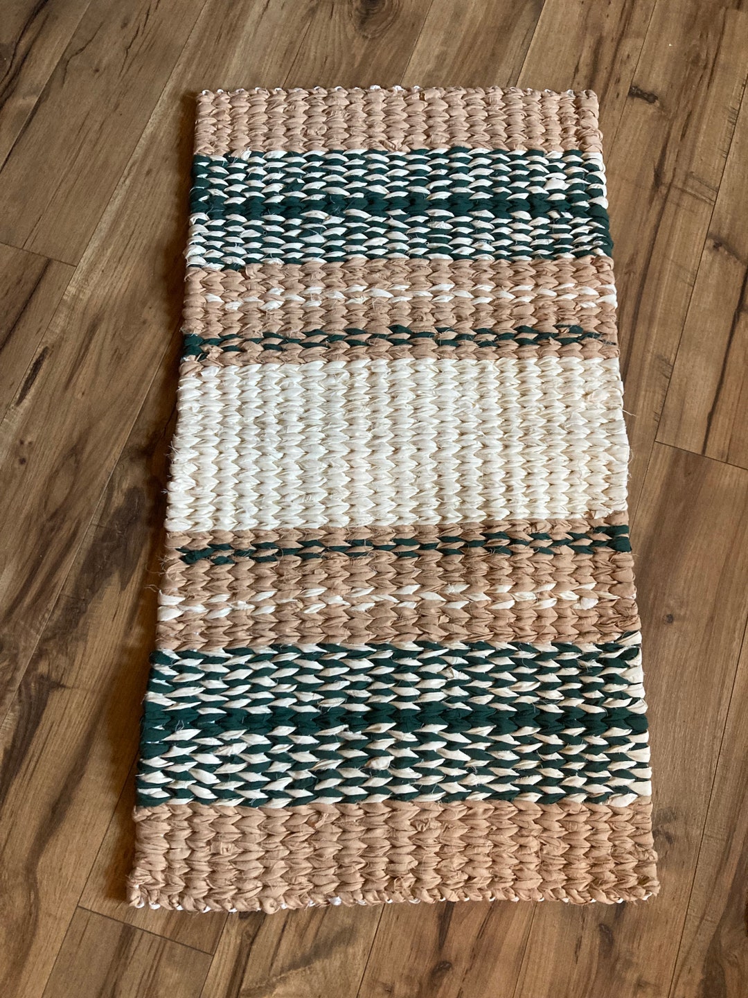 Hand Woven Hand Washable Cloth Material Throw Rug, Handmade Throw Rugs ...