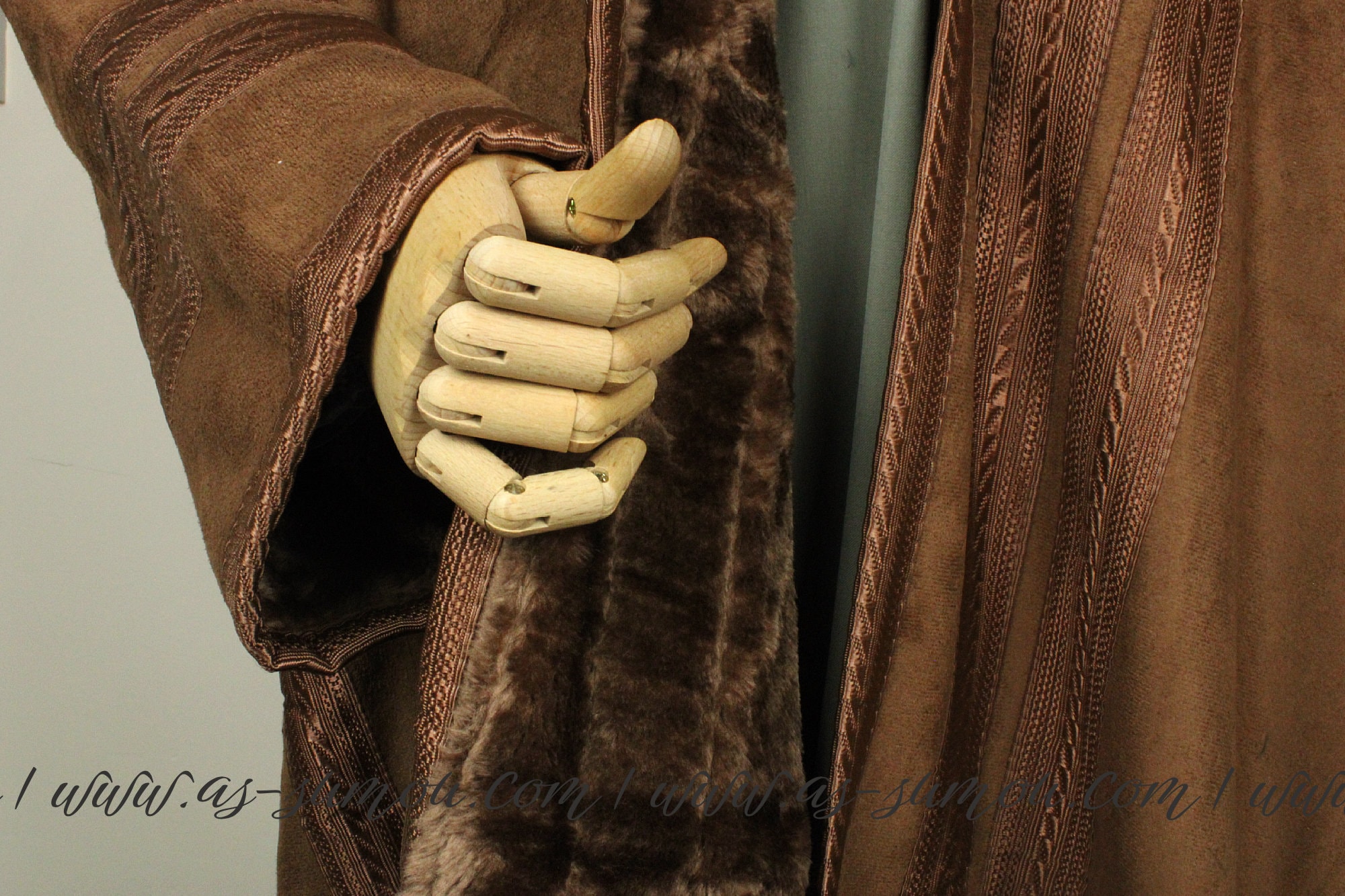 Brown Mens Farwa With Hoodie Bisht Arabian Coat Fur Lined Warm Winter ...