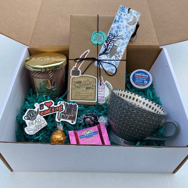 Gifts for the Blind - 60+ Gift Ideas for 2025