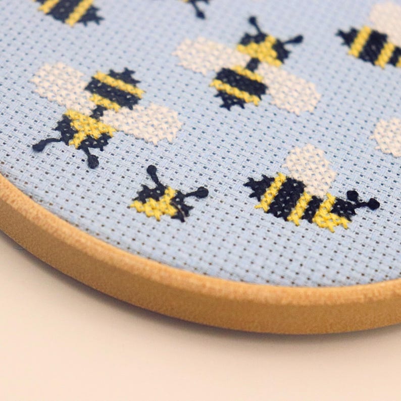 Repeating Bumble Bee Cross Stitch Pattern PDF – Quick & Easy DIY Gift ...