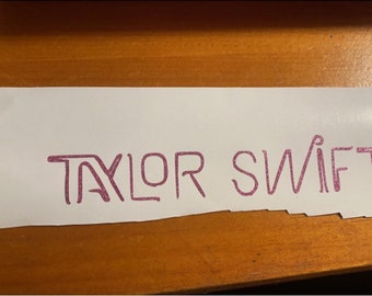 Neon Sign Taylor - Etsy