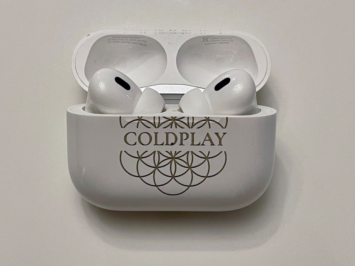Custom Engraved AirPod Pro 2 Headphones: Laser Personalized Apple ...