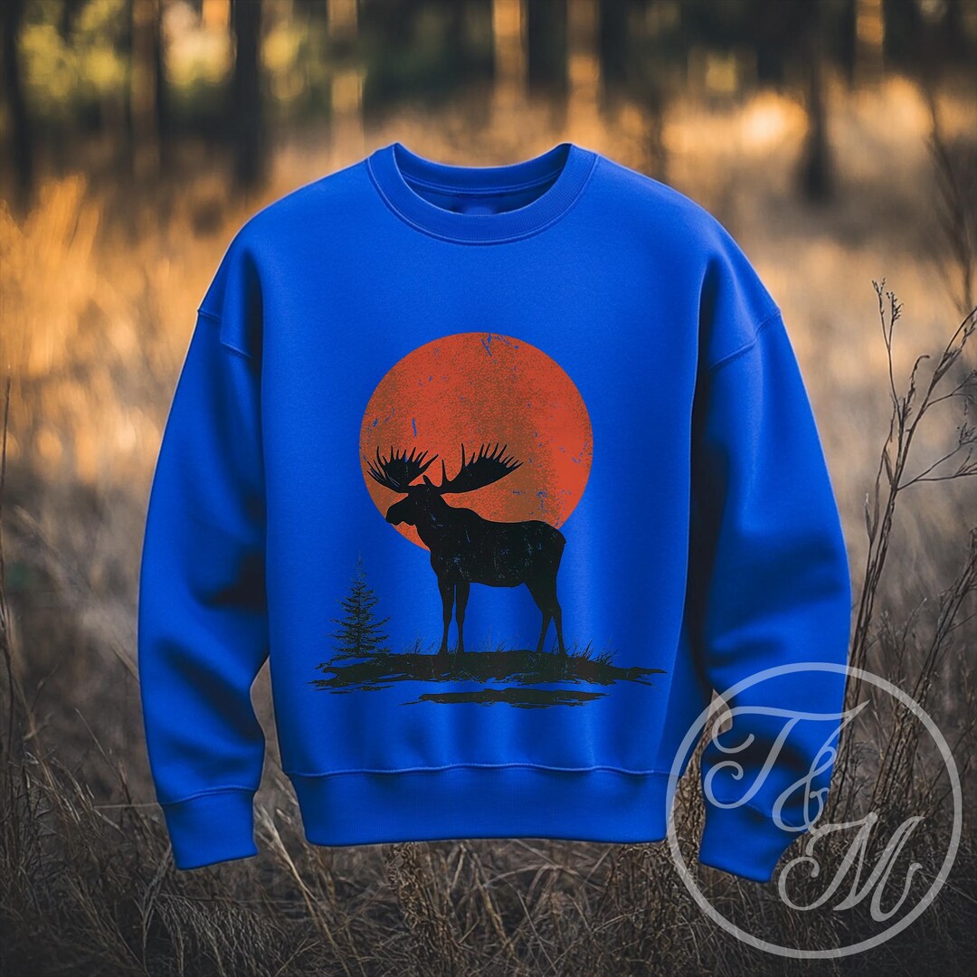 Vintage Inspired Simple Moose Silhouette and Sun Graphic Design on ...