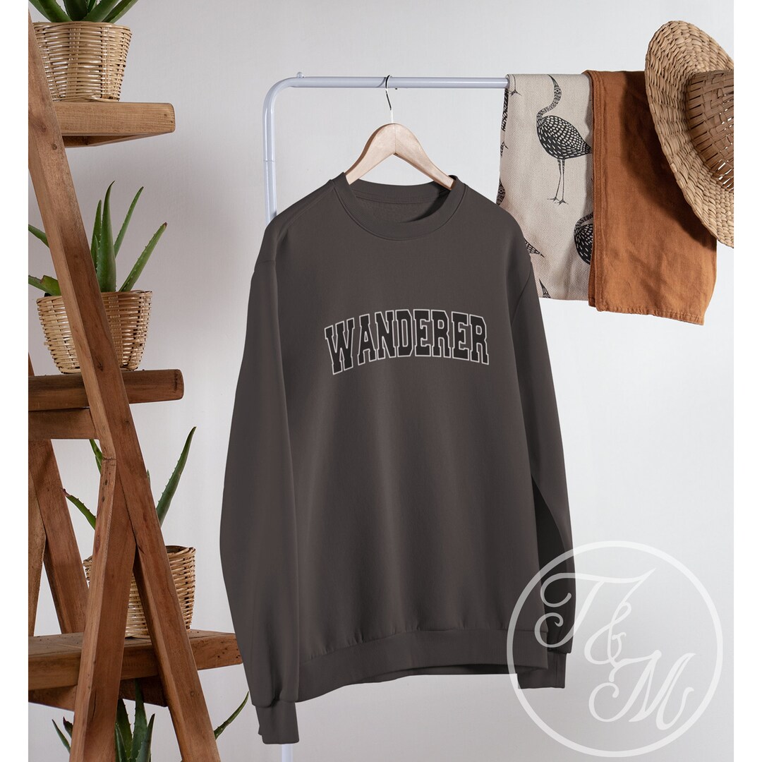 Wanderer Vintage Collegiate Style Unisex Heavy Blend Crewneck ...