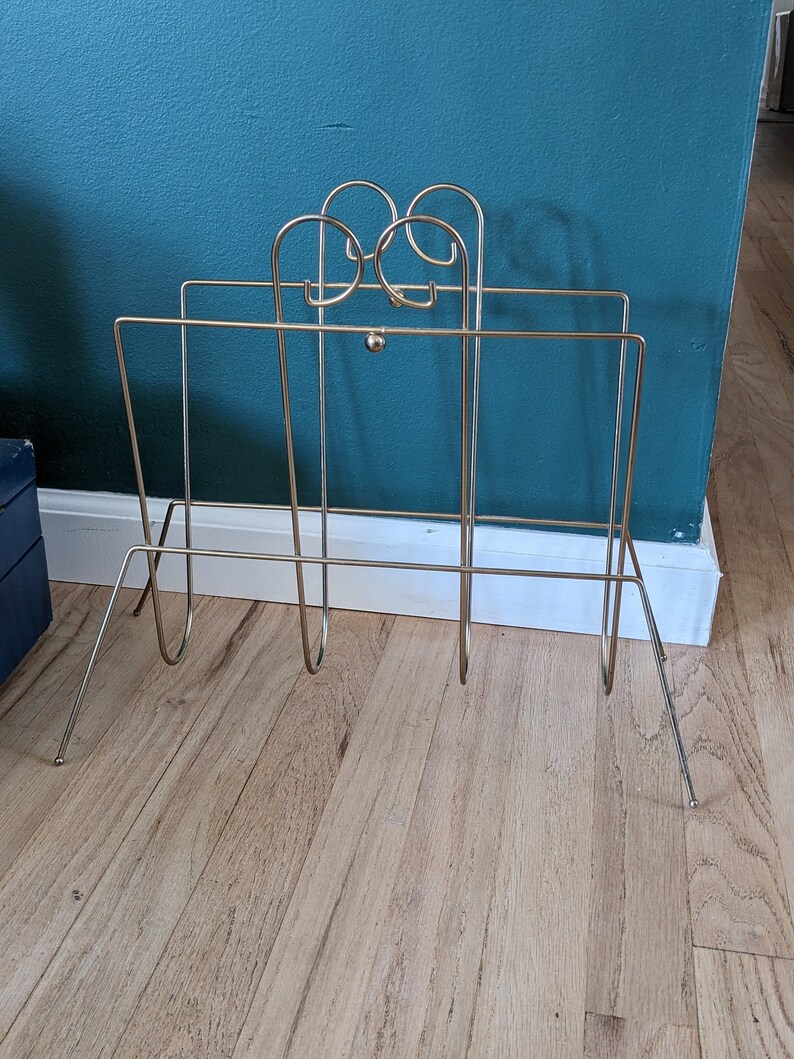 Vintage Gold Metal Wire Magazine Rack - Etsy