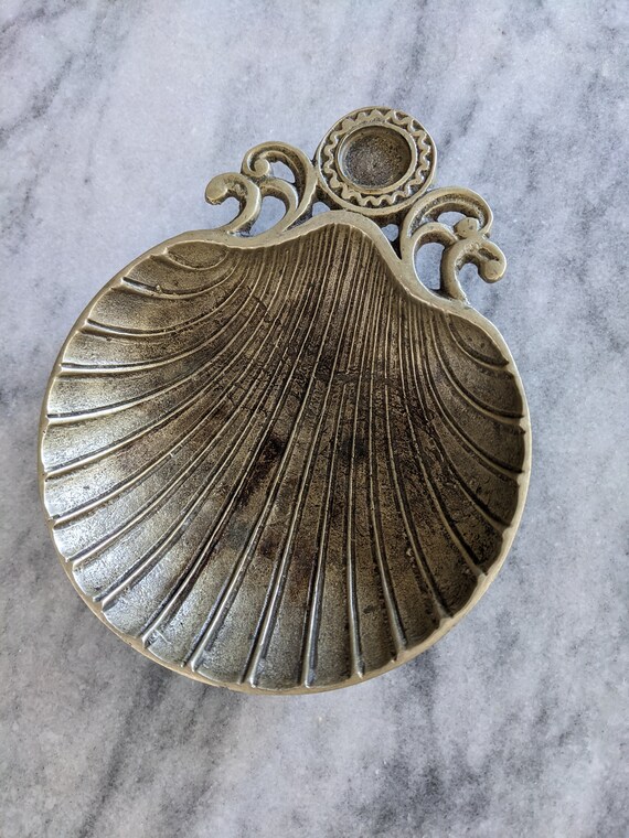 Pair Solid Brass Seashell dishes. Vintage. Coastal Ho… - Gem
