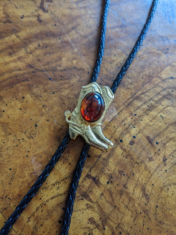 Cowboy boots bolo tie - Gem