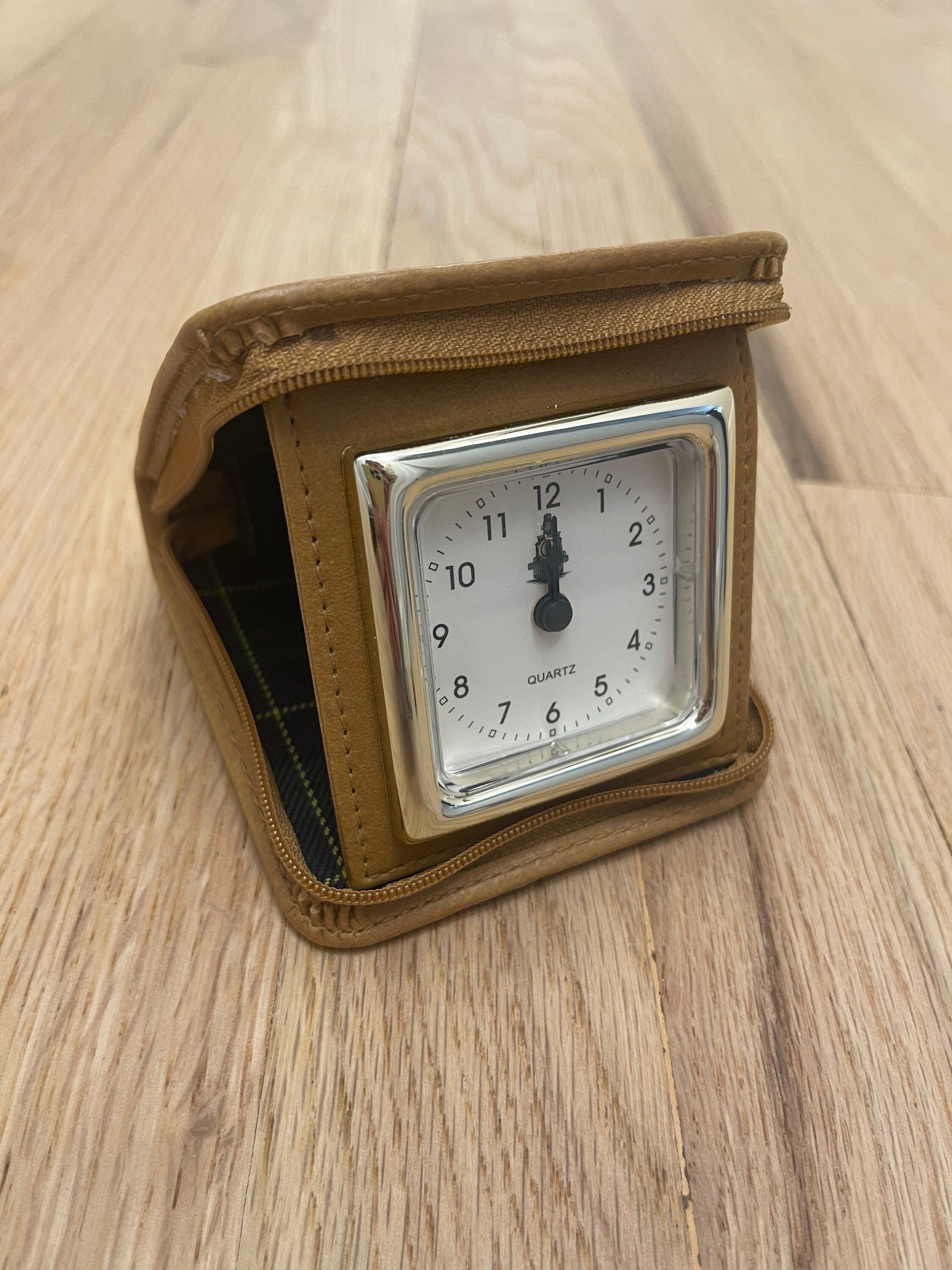 Vintage Quartz Travel Clock - Etsy