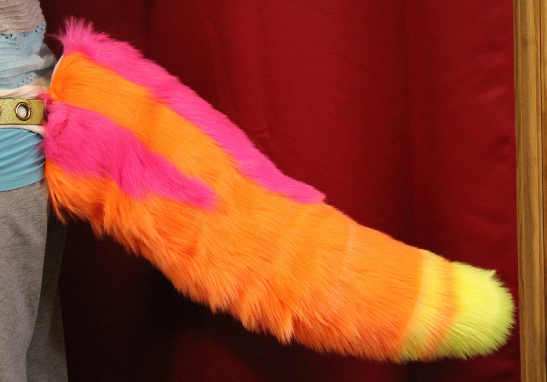 UV Kangaroo Tail - Etsy