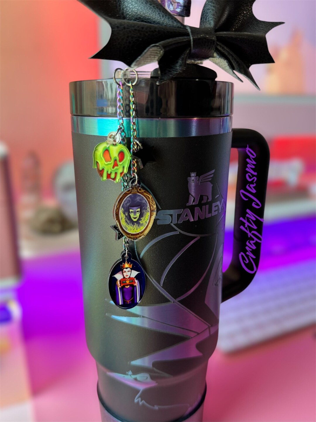 Evil Kween Straw Charm - Etsy