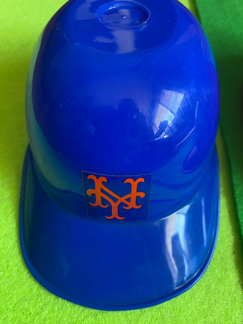 Vintage Mini Baseball Teams Helmets | Collectible Vintage Sports ...