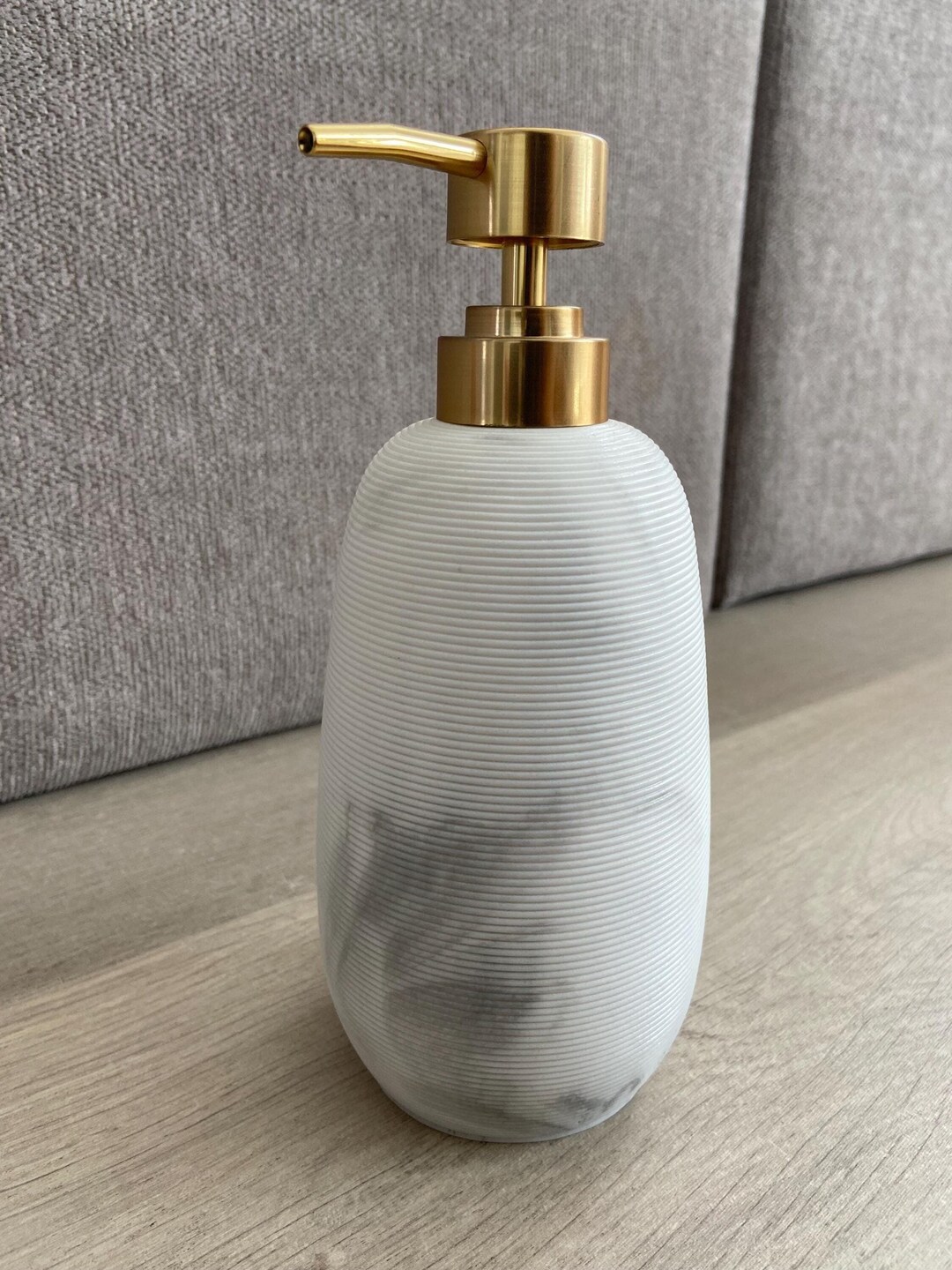 White Micro Fluted Bathroom Soap Dispenser With Gold Pump,unique ...