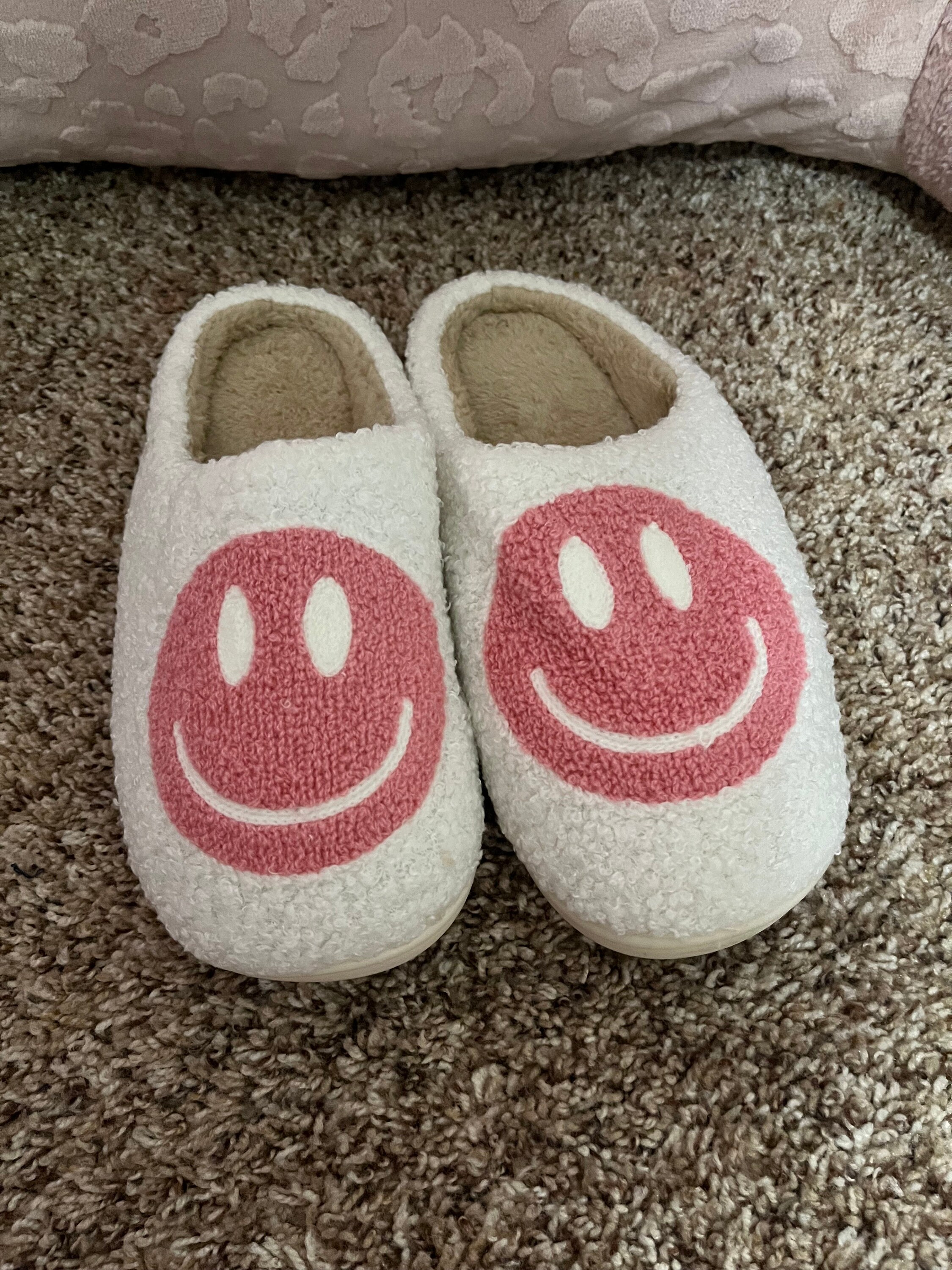 ZENANA Smiley Face Fuzzy Slippers - Etsy