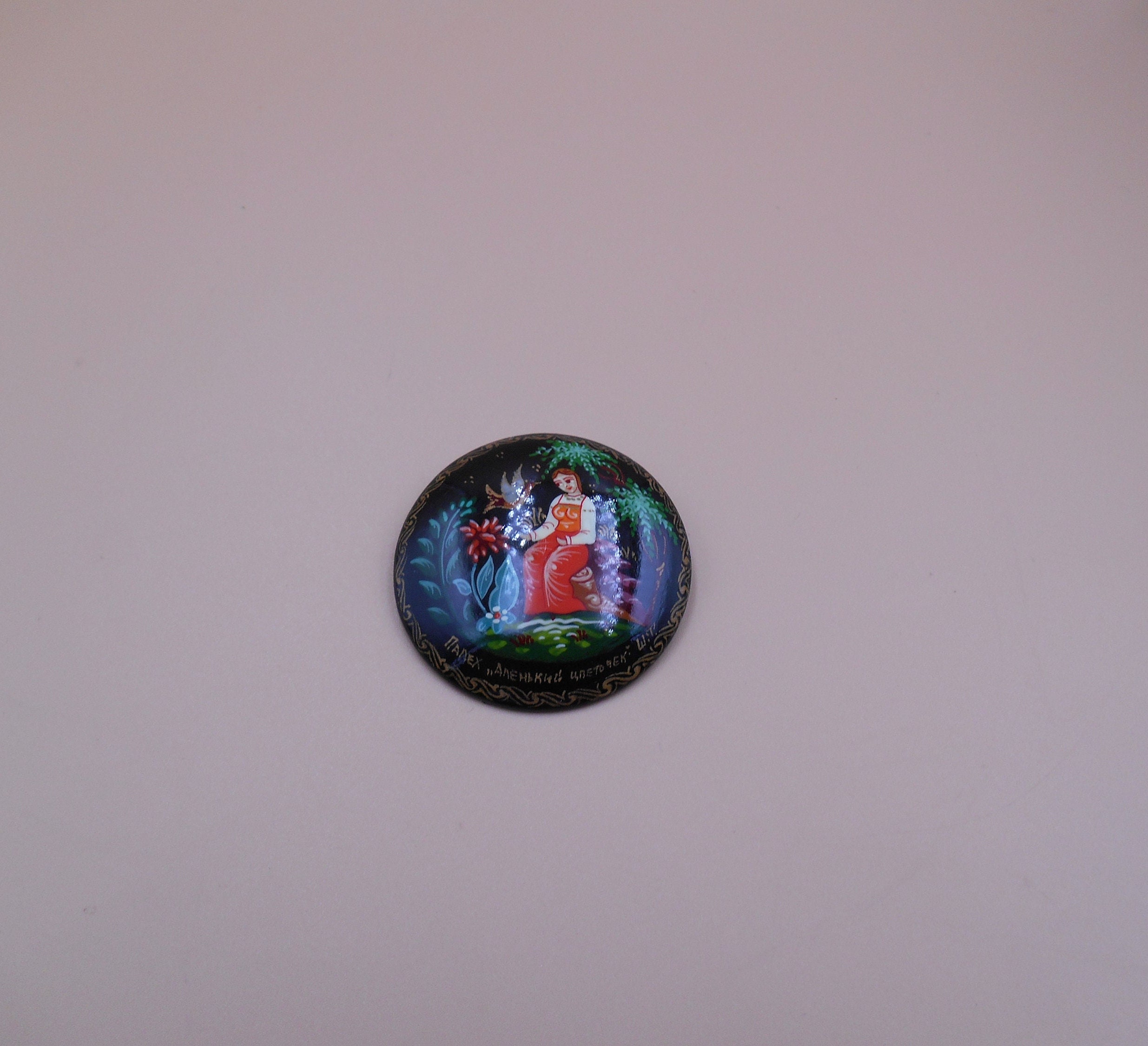 VINTAGE Russian Pin Brooch Hand Painted Lacquer Signed/marked Made in ...