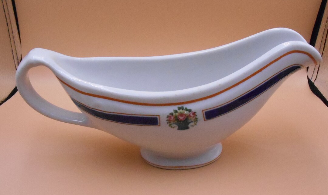 VINTAGE SHENANGO China Restaurant Ware Gravy Boat Basket of Flowers ...