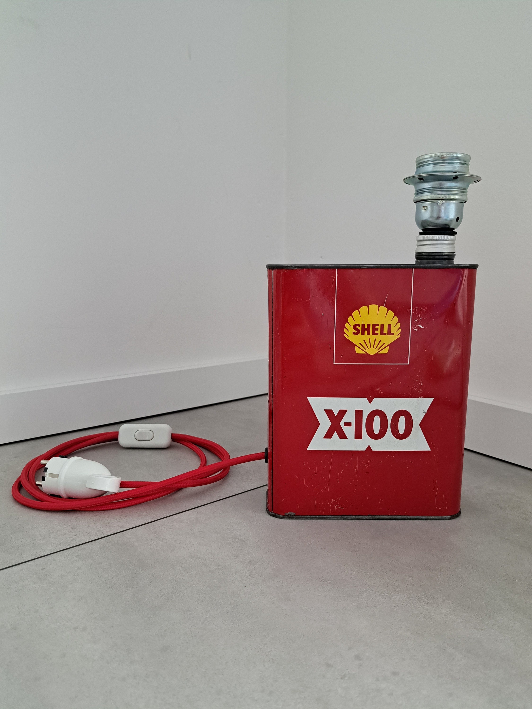 Oil Can Vintage Lamp - Upcycling - Table Lamp From Old Oil Can ...