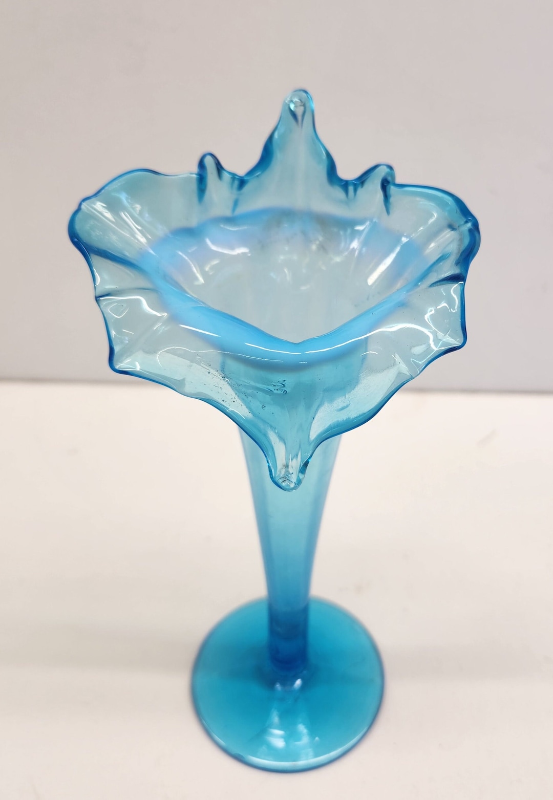 Victorian Fluted Blue Glass Vase - Etsy