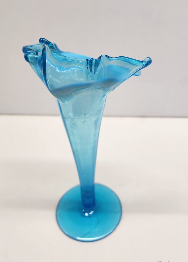 Victorian Fluted Blue Glass Vase - Etsy