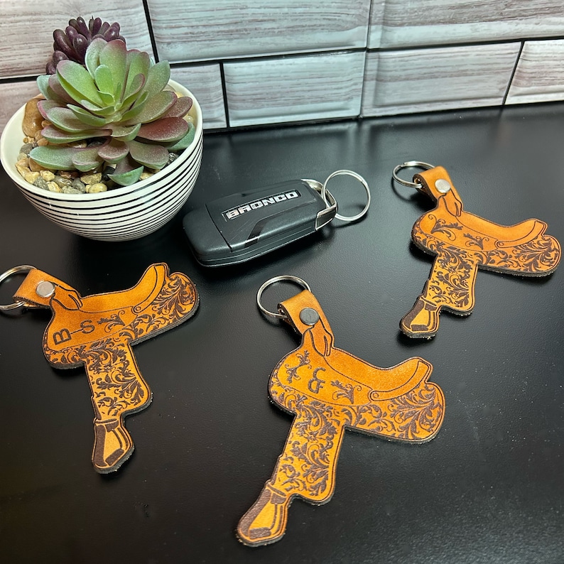 DIGITAL FILE: Leather Saddle Keychain SVG. Incredibly Detailed and ...