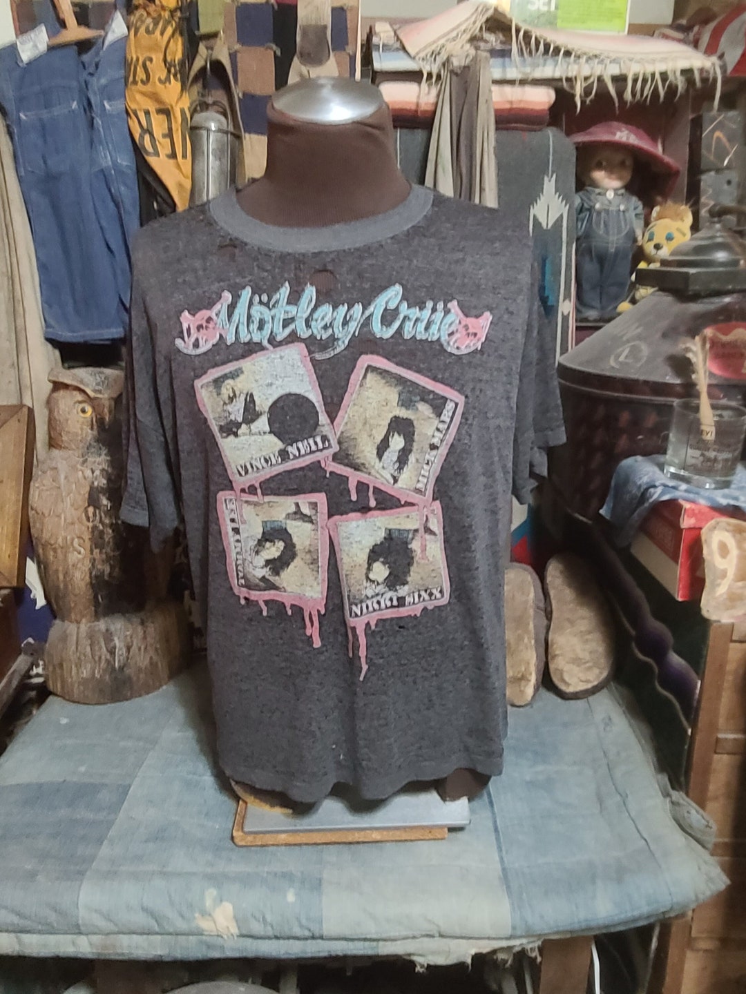 Vintage 1989 Motley Crue Dr Feelgood Total Threadbare Burnout Rock Metal Concert Tour 80s Tee T ...