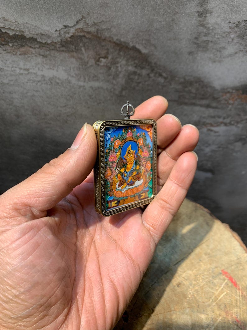 Mini thangka Dzambhala de calidad genuina. Thangka colgante. Amuleto de ...