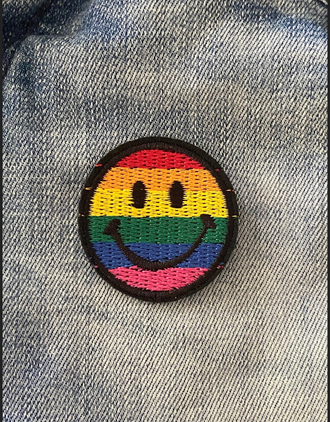 Iron on Patch Smiley Face Patch Hippy Retro Denim Jacket Pride Patch Festival Transfer for ...