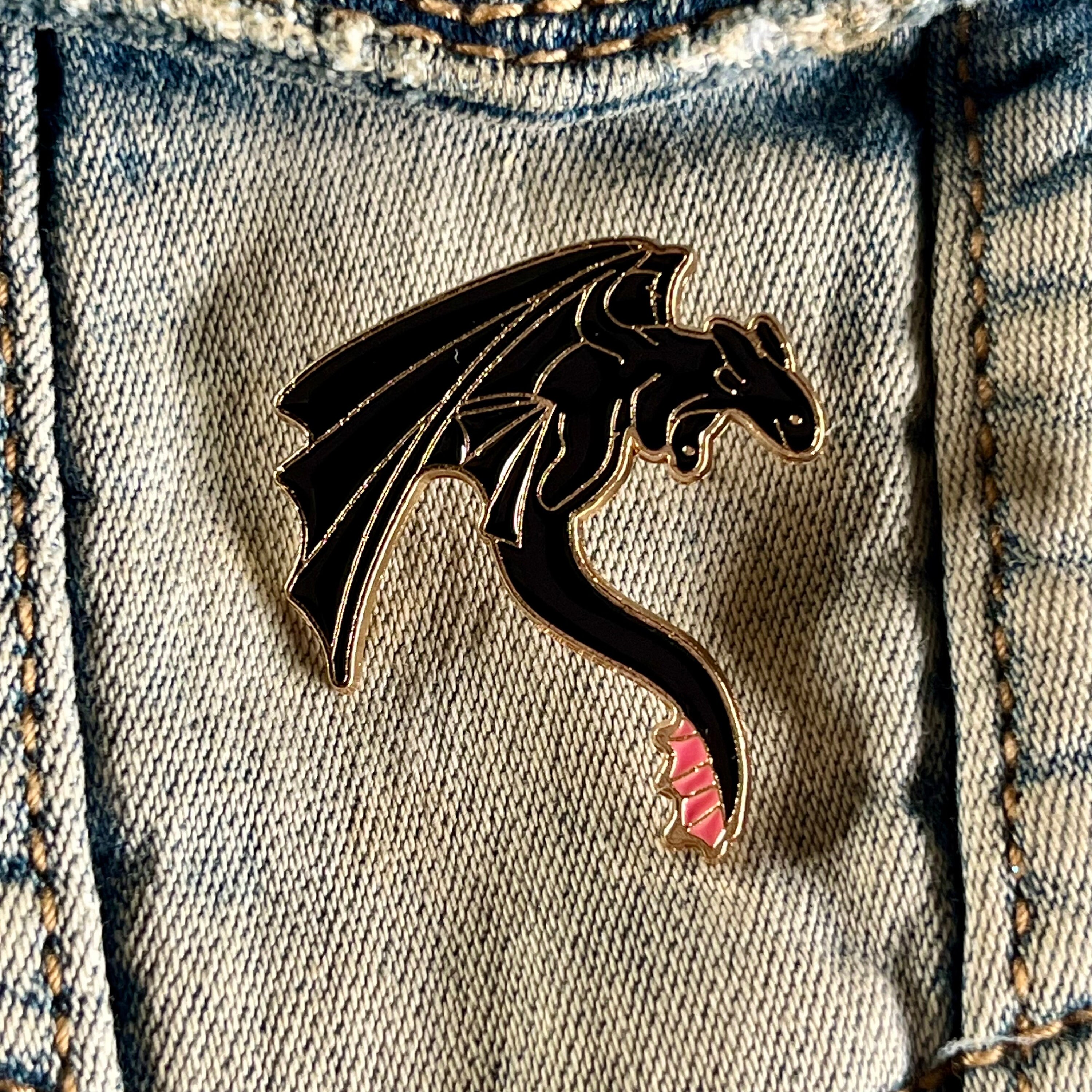 How to Train Your Dragon TOOTHLESS Enamel Pin Cute Pins Button ...