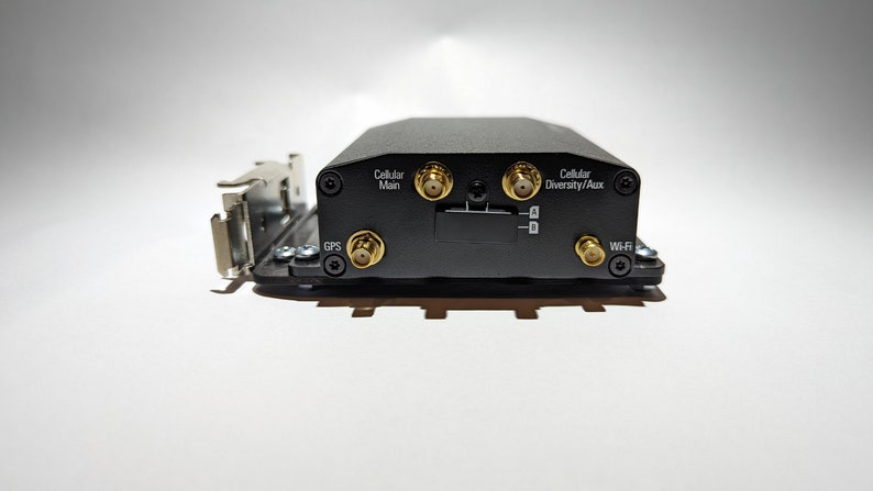 Peplink MAX BR1 Mini 90 Degree DIN Rail Mount HW1,2 - Etsy