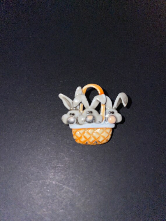 Vintage JJ Signed Enameled Mini Ladybug Lapel Pin - H… - Gem