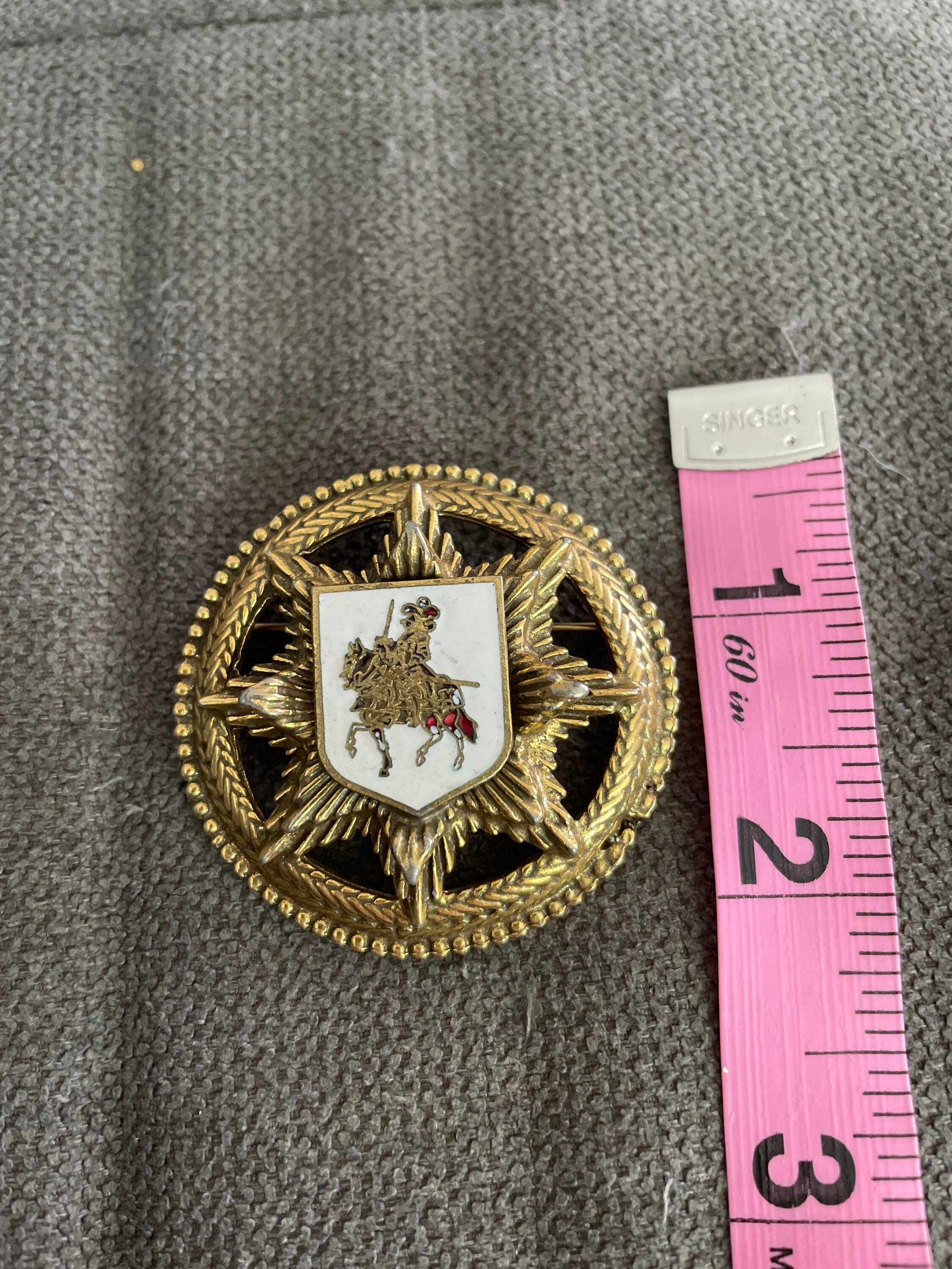 Large Vintage Brass Heraldic Star Brooch,knight in Coat of Armor on ...